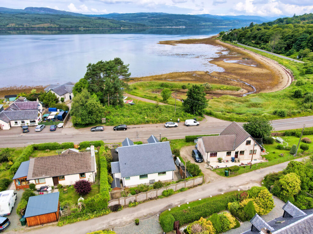Tanamuir, The Bay, Strachur, Argyll - Argyll Estate Agents