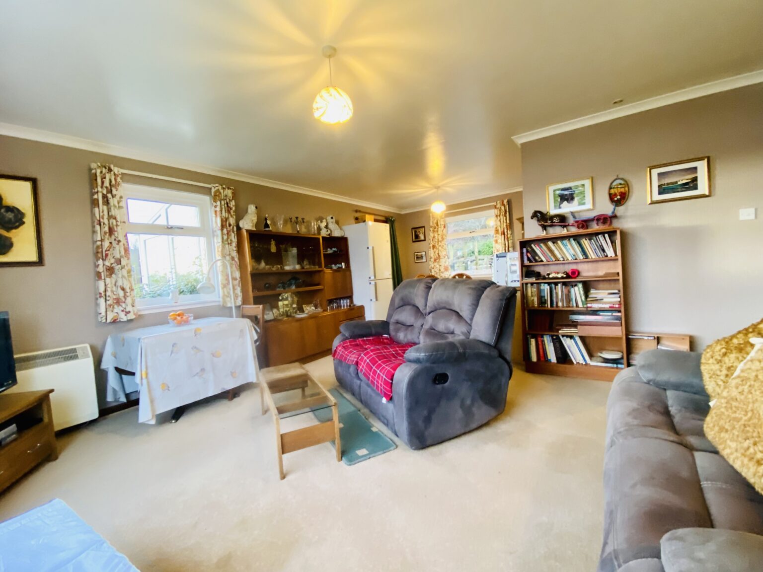 Kenilworth Cottage, Victoria Park, Minard, Argyll - Argyll Estate Agents
